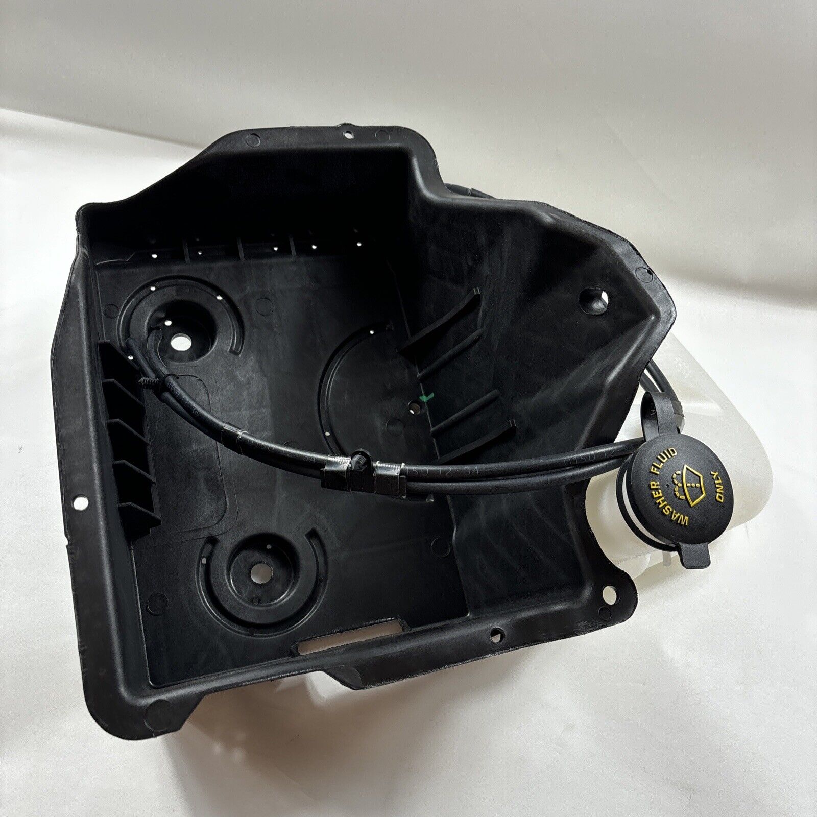 Genuine OEM Ford Expedition Windshield Washer Fuild Tank Battery Box F ...